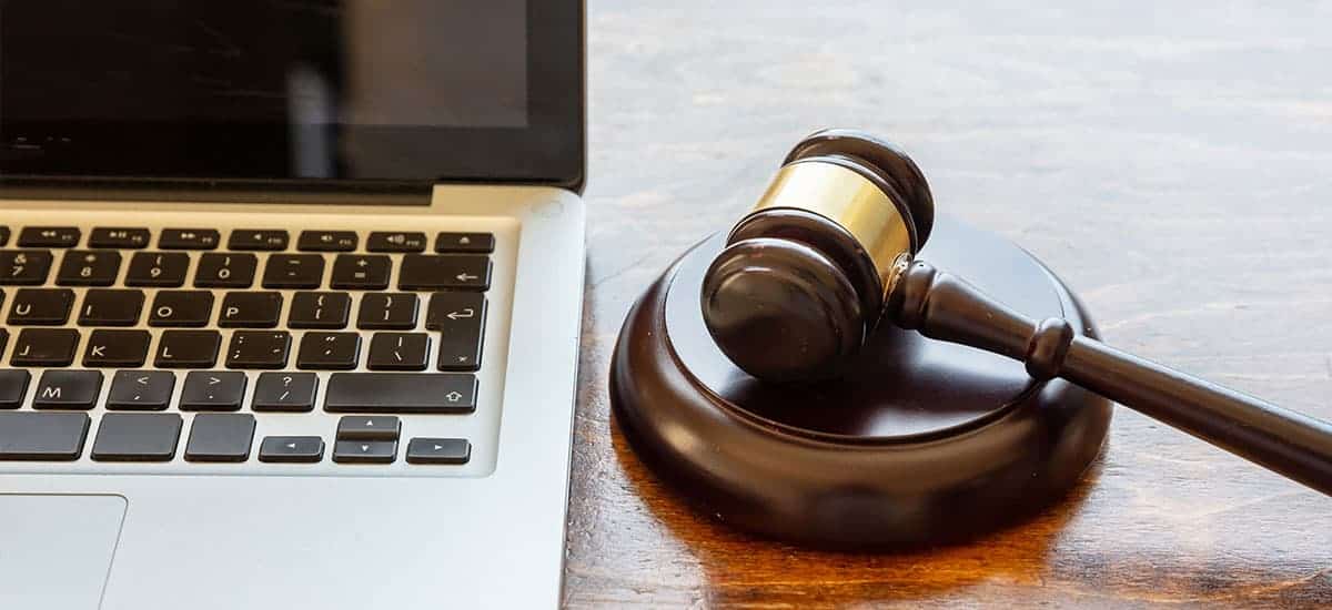 Domain-Squatting durch sichere Markenauftritte verhindern.